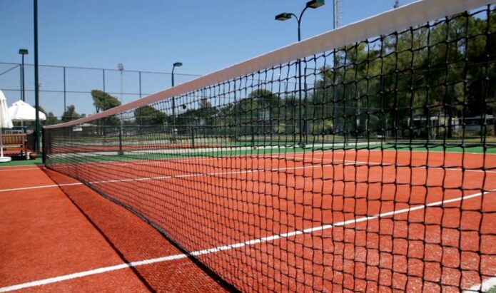 Tennis Net Height 2024 - Measurements, USTA Standards & More